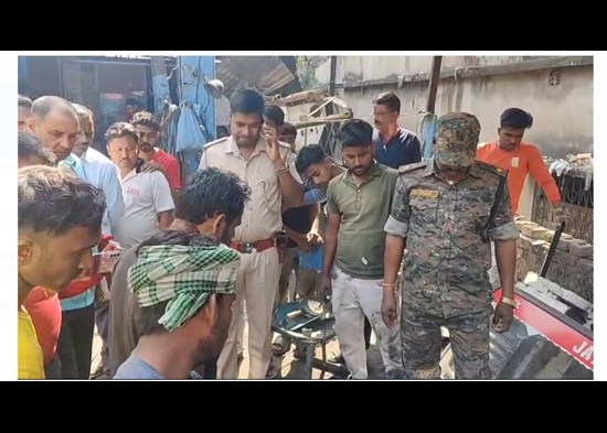 वर्क शॉप में काम के दौरान हादसा, 1 गंभीर रुप से घायल